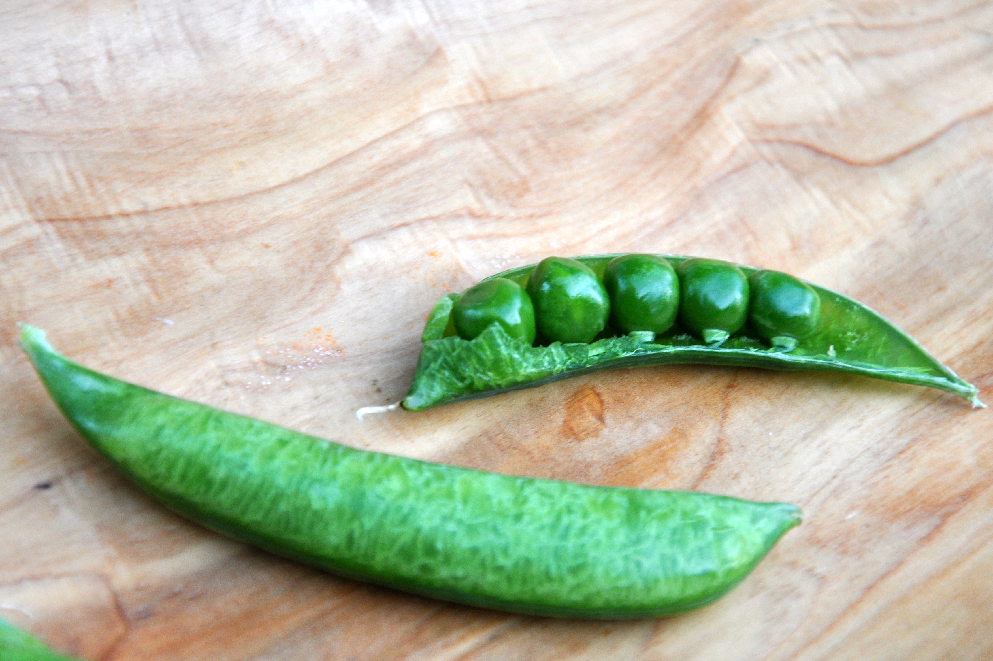 Frost Nipped Peas – Gardening Nirvana