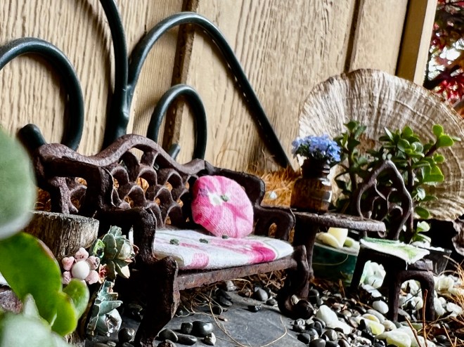 Drooping Flowers and the Hat-Pin Trick – Gardening Nirvana